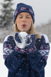 Strikkemekka.no - Vm Innerdal Lue og Votter av SD