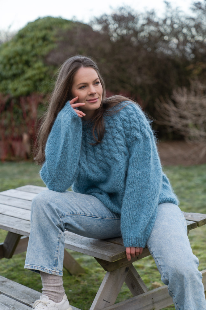 Strikkemekka.no - Ferdigstrikk - Jamie Genser av SD (Dis) (#1308)